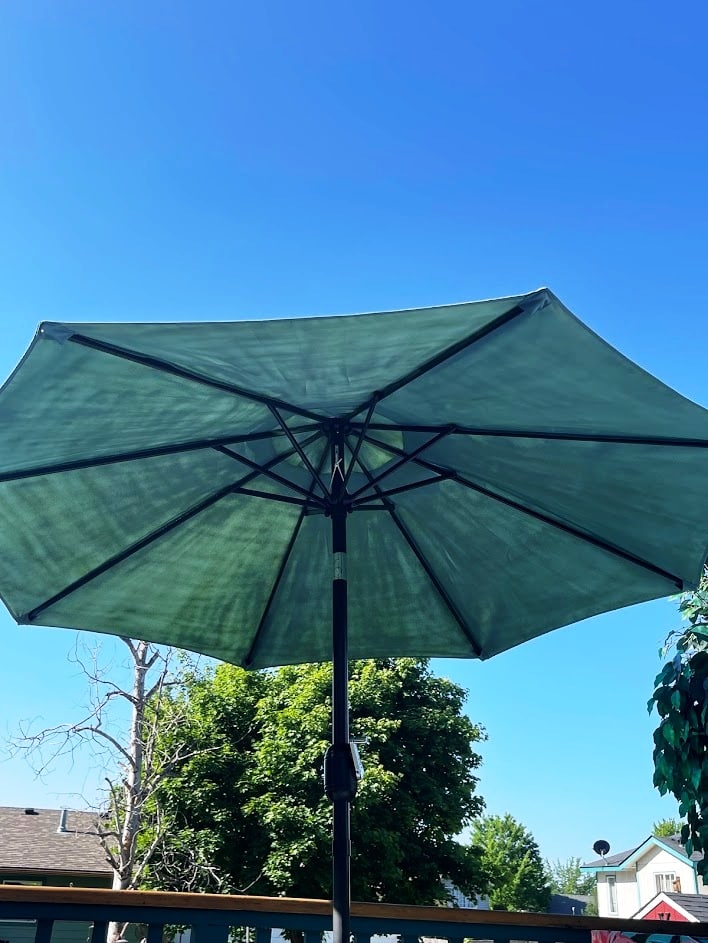 Let’s Spray Paint the Deck Umbrella Fabric! | My Perpetual Project
